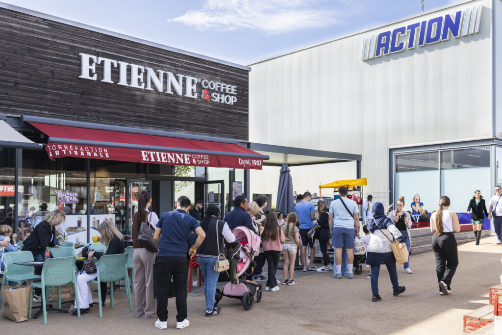 Etienne Coffee & Shop ferme désormais le dimanche - Green 7